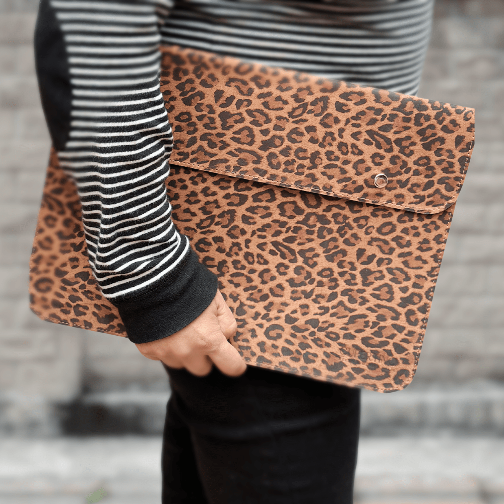 Funda notebook de cuero. Hecha a mano. Regalo personalizado – Cupertino ...